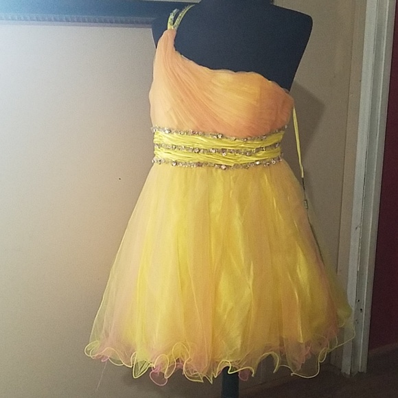 Dresses | Duel Color Formal | Poshmark